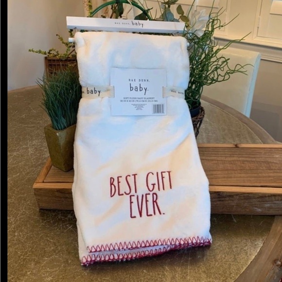 Rae Dunn | Bedding | Rae Dunn White Red Plush Baby Blanket Best Gift ...